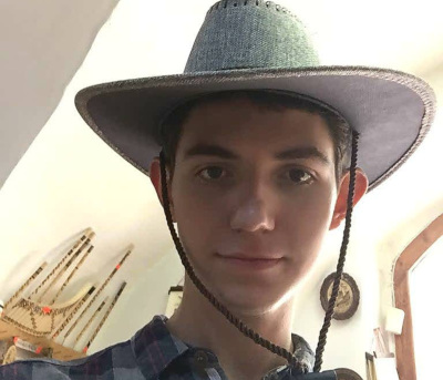 GayBoysBeds .com - Live with Gay Boys in Central Bristol